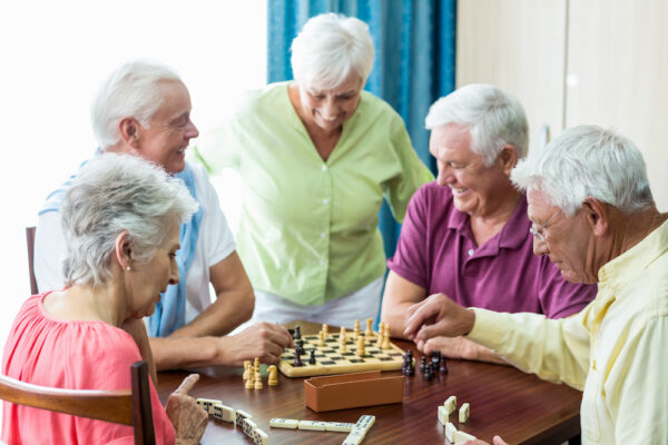 10 Brain Games That Every Senior Will Love - Bayshire Rancho Mirage